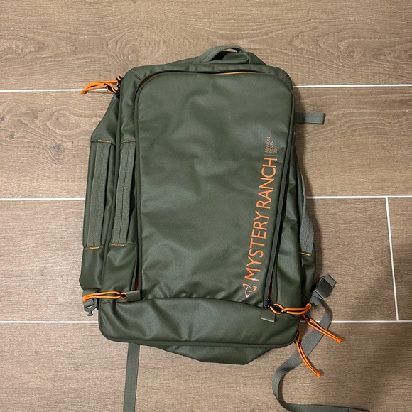 MYSTERY RANCH | Bags | Mystery Ranch Rover 3 Backpack | Poshmark